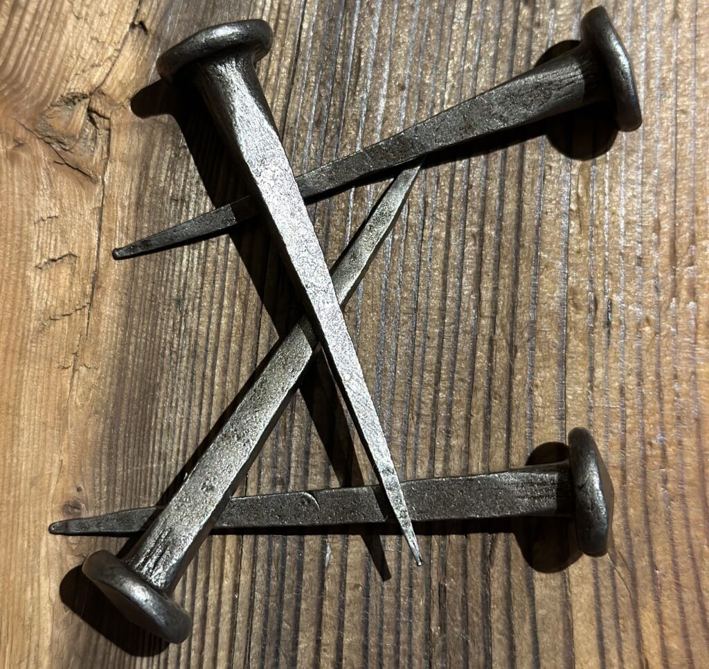 Hand forged nails - World of Costes